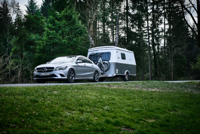 Ten per cent of caravanners admit towing with a passenger in caravan ...