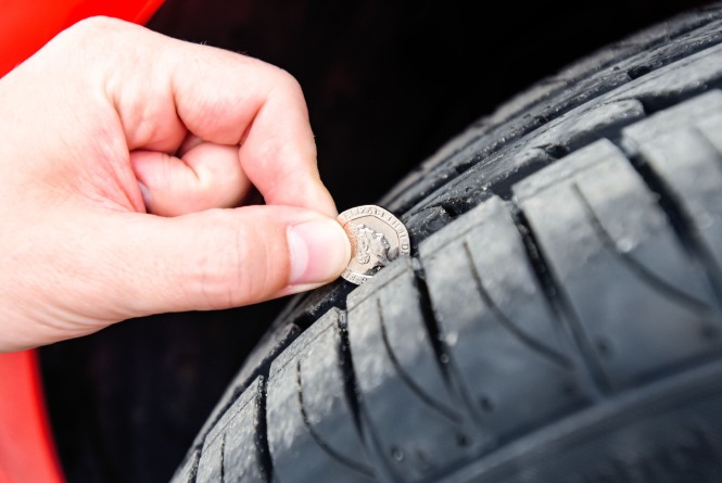 Third of drivers don’t know how to check tyre tread, research suggests ...